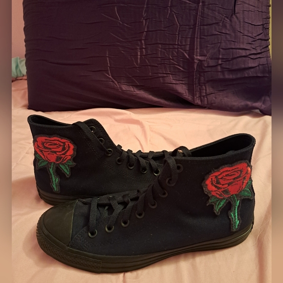 Converse | Shoes | Converse Black Hightops With Red Rose Design | Poshmark